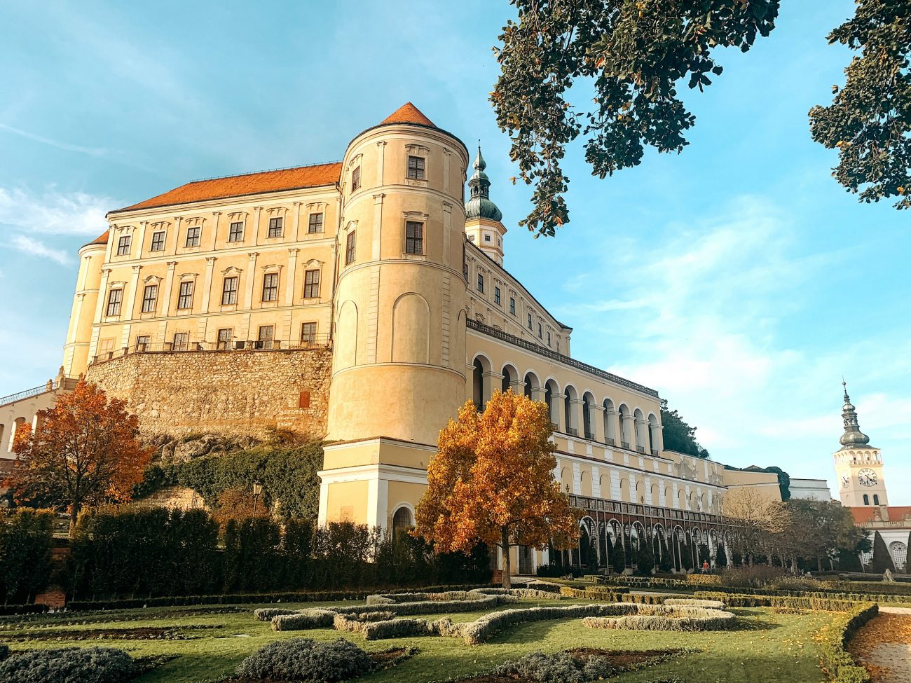 LVHF | Zámek Mikulov